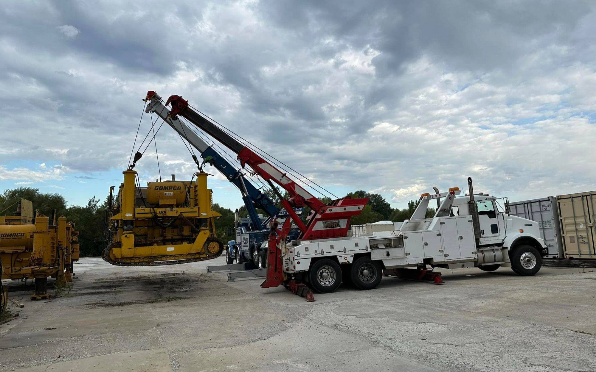 Car Towing, Heavy-Duty Towing, Tow Truck Services | Saint Joseph